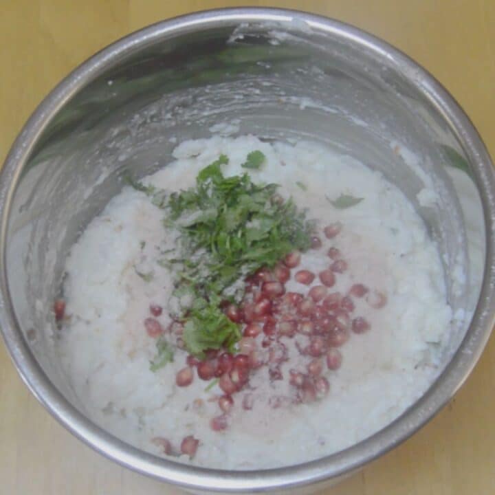 Curd Rice (South Indian Yogurt Rice) - Flavours Treat