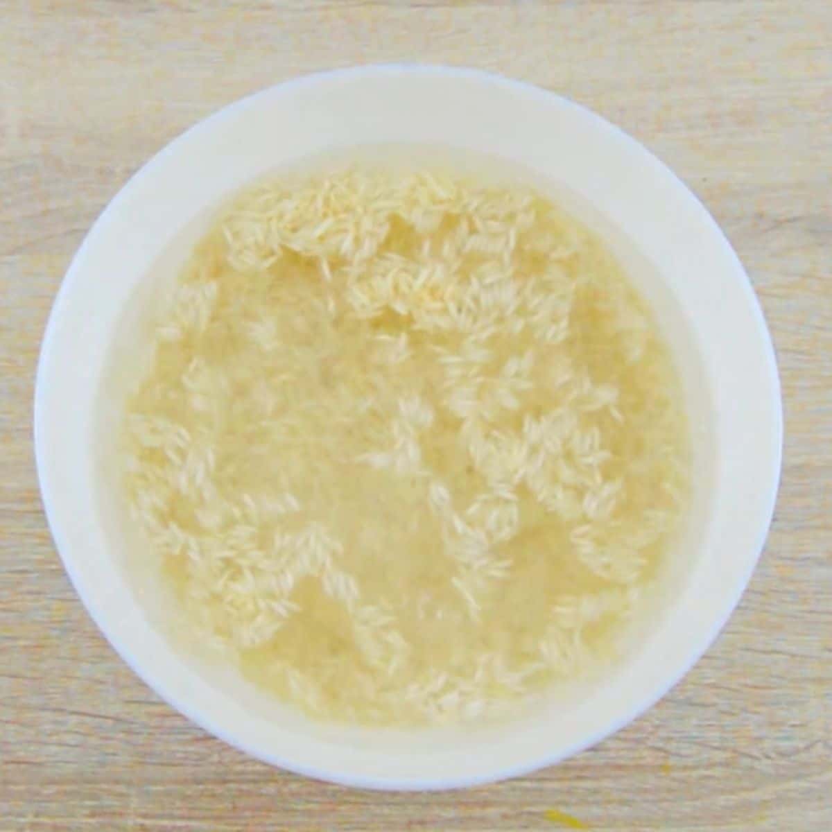 One Pot Vegetable Pulao Rice Recipe - Flavours Treat