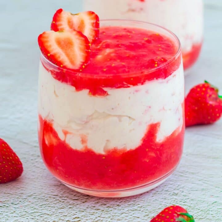 Strawberry Fool Recipe (Strawberry and Cream Dessert) - Flavours Treat