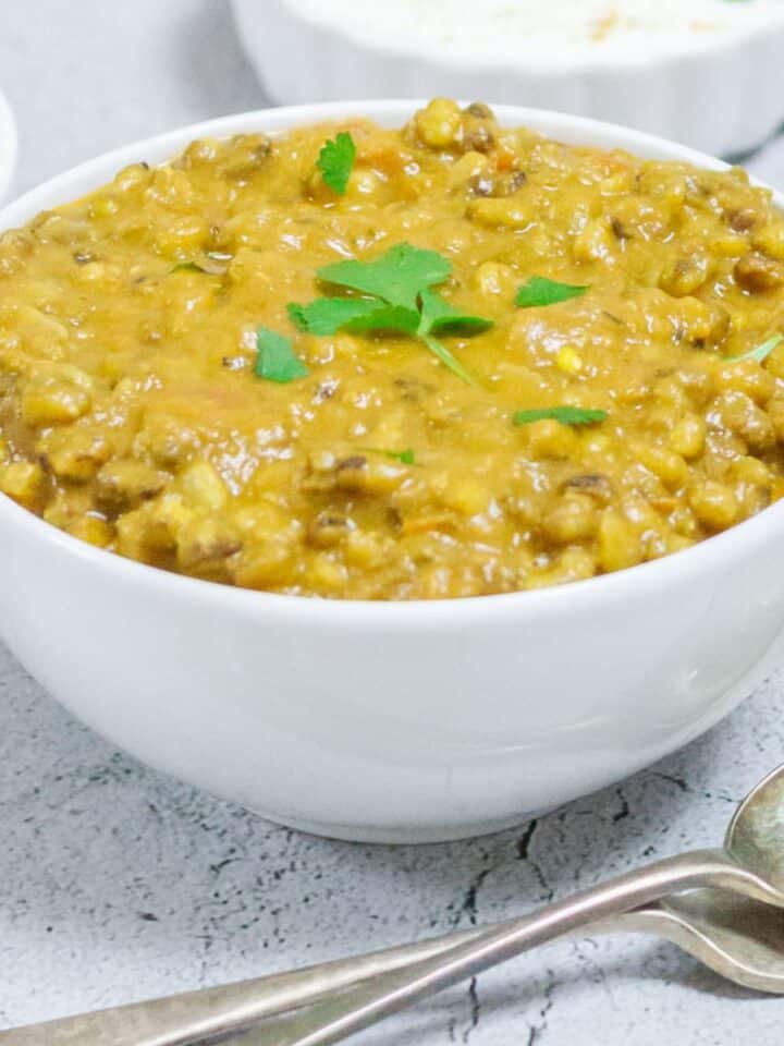 Dal Rasam Recipe (Paruppu Rasam) - Flavours Treat