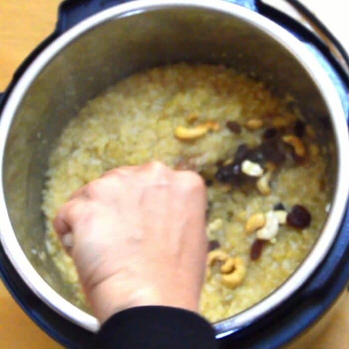 Instant Pot Sweet Pongal Recipe (Sakkarai Pongal) - Flavours Treat