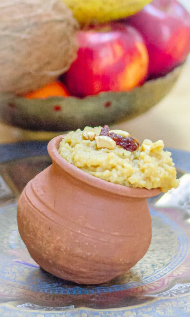 Instant Pot Sweet Pongal Recipe (Sakkarai Pongal) - Flavours Treat