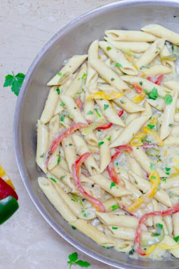 Easy Vegetarian Rasta Pasta Recipe - Flavours Treat