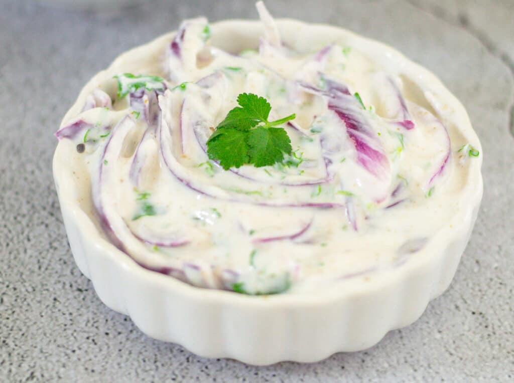 Easy 5 Minute Onion Raita - Flavours Treat