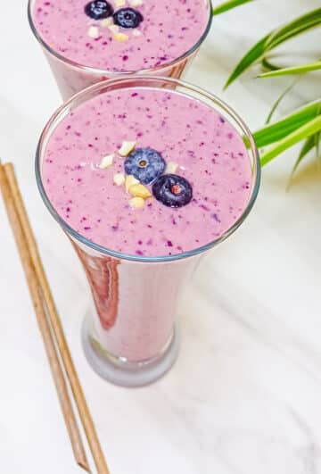 Blueberry Raspberry Smoothie - Flavours Treat