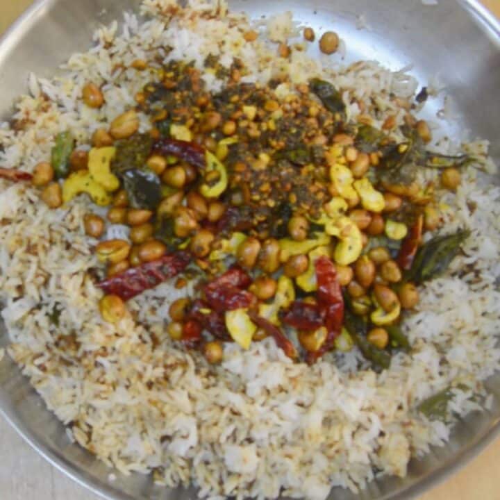 Instant Puliyogare with Homemade Masala - Flavours Treat