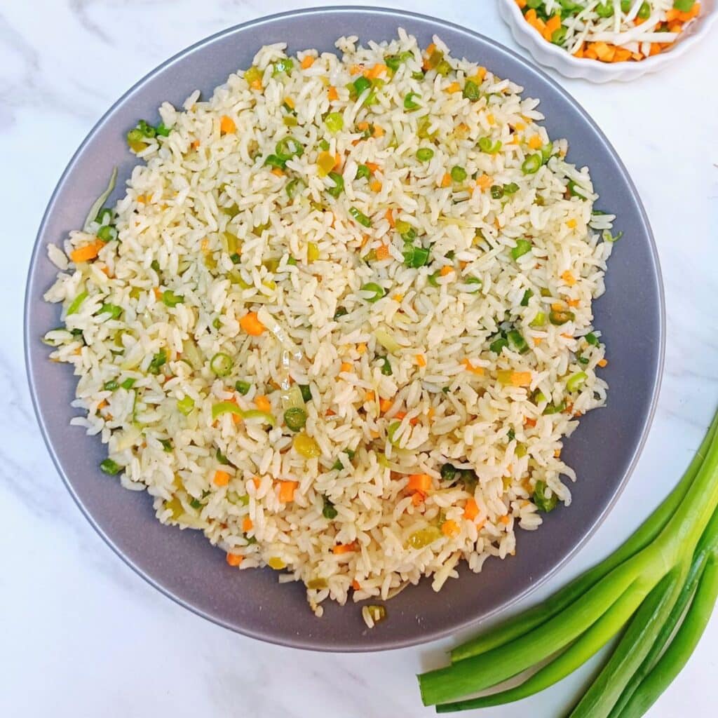 20 Minute Vegetable Fried Rice - Flavours Treat