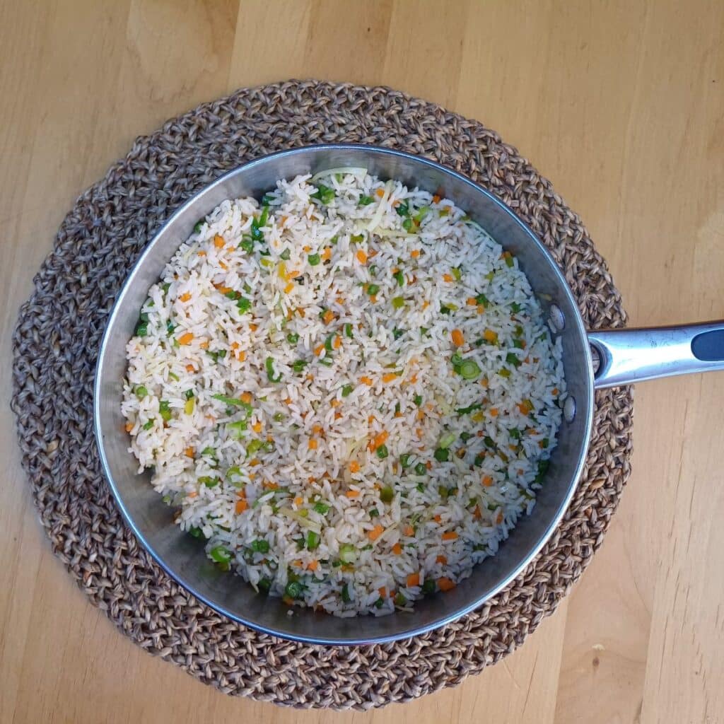 20 Minute Vegetable Fried Rice - Flavours Treat
