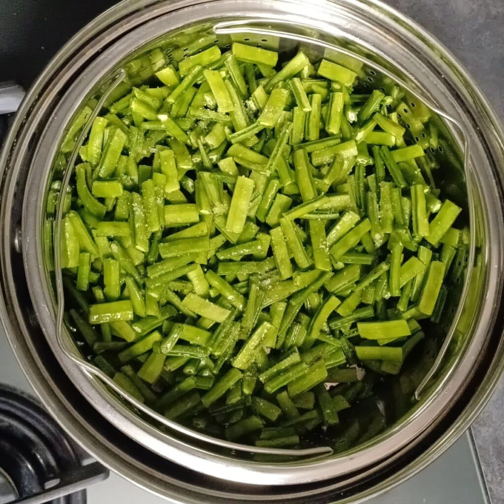 Cluster Beans Fry (Goru Chikkudu Kaya Recipe) - Flavours Treat