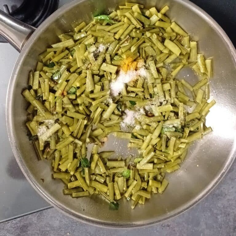 Cluster Beans Fry (Goru Chikkudu Kaya Recipe) - Flavours Treat