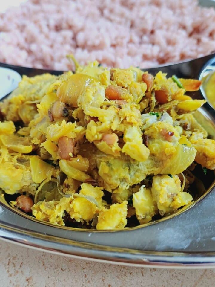 Cluster Beans Fry (Goru Chikkudu Kaya Recipe) - Flavours Treat