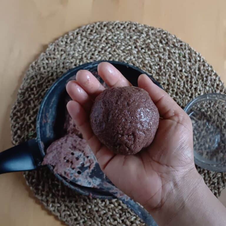 Ragi Mudde (Finger Millet Balls) - Flavours Treat